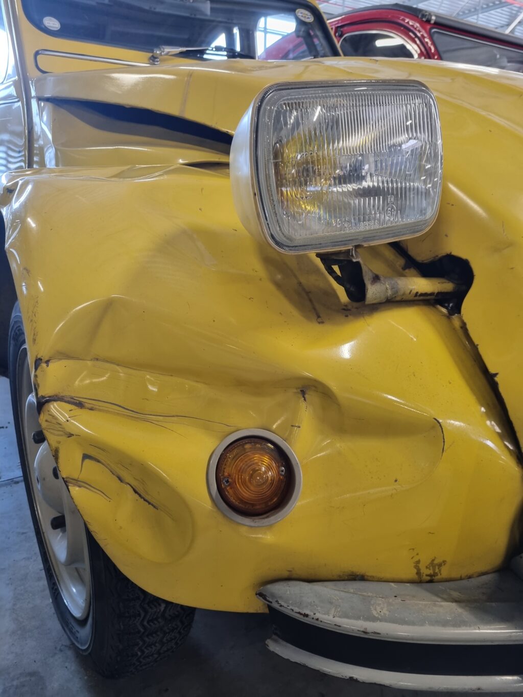 2CV 007 – 1981 – Le site référence sur la 2CV